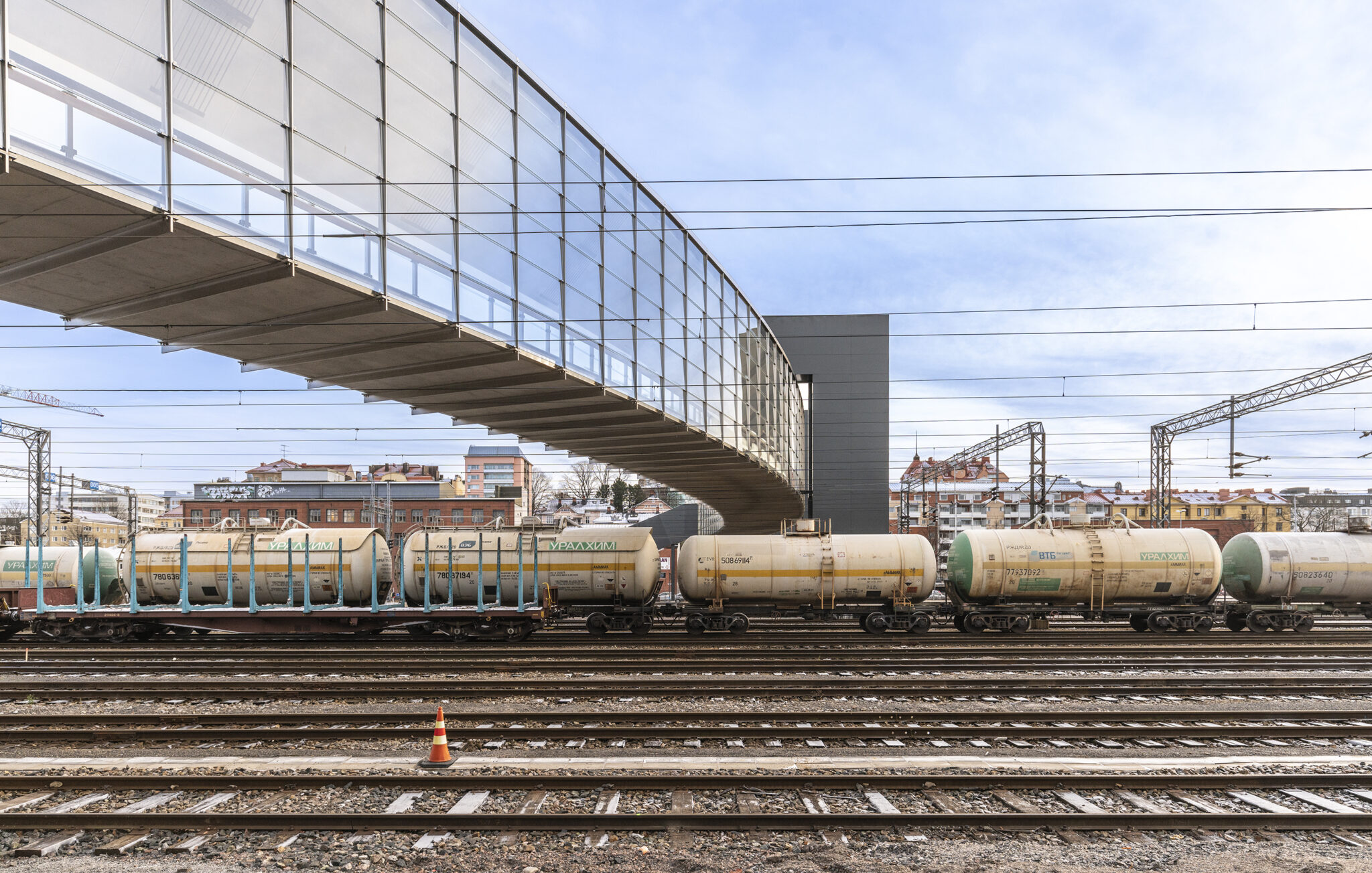 Silta tulevaisuuteen | ark