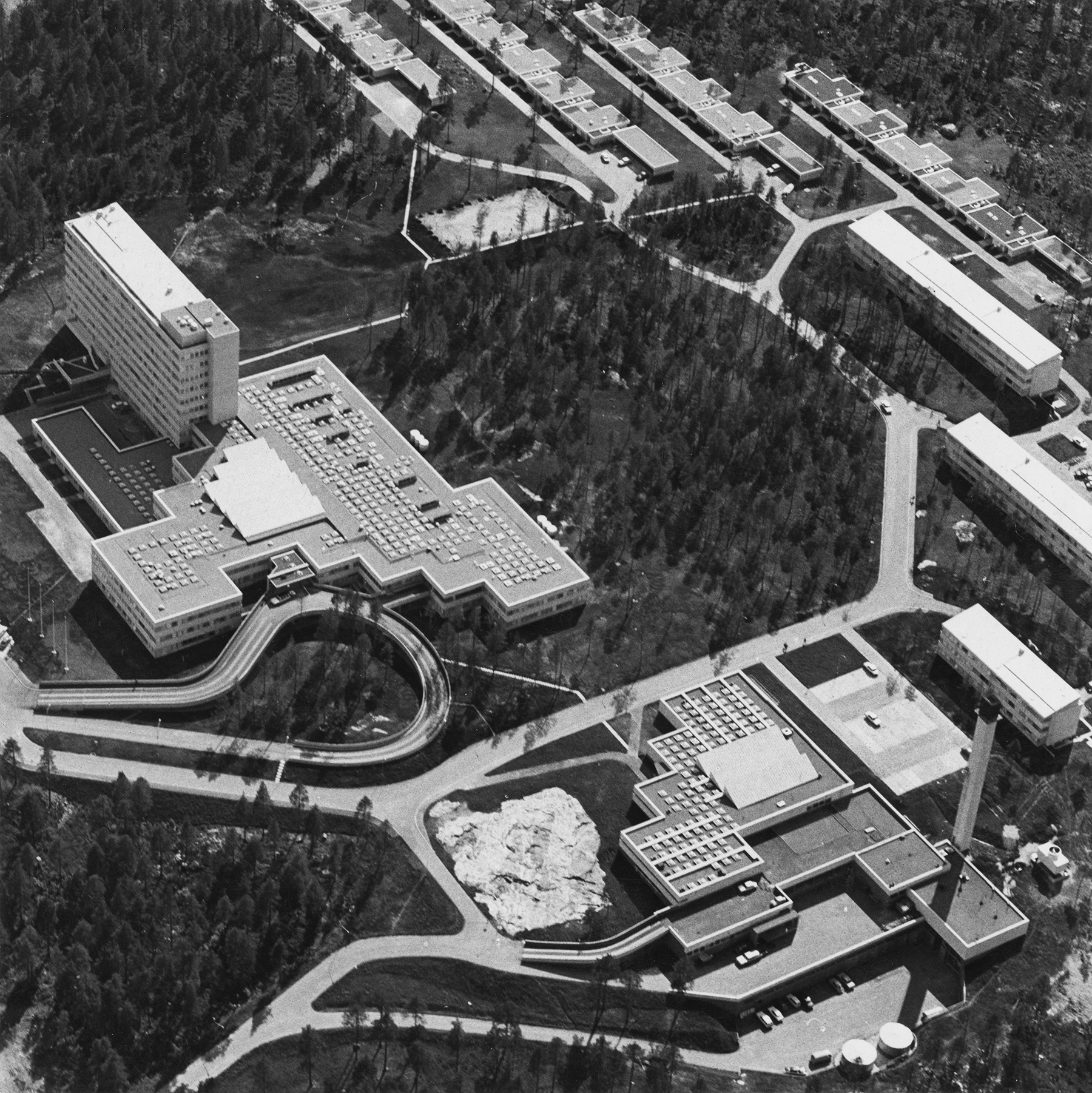 Changes and Losses of Hospital Architecture | ark